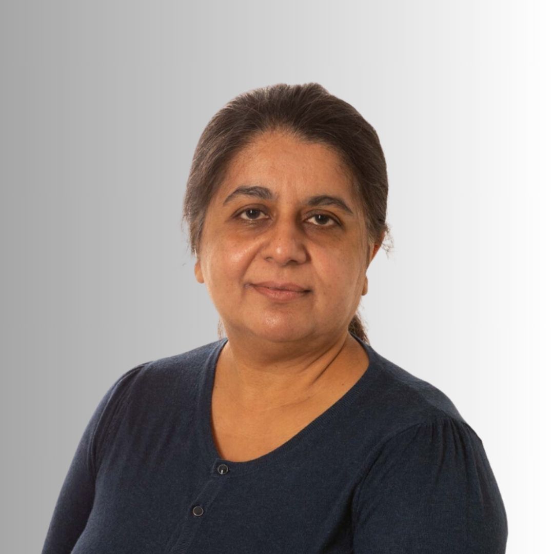 Dr Ruheena Mendes - Proton International London